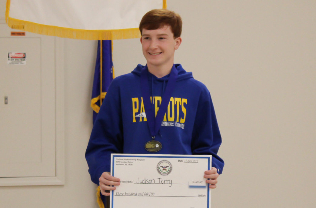 Larson Sets National Records at CMP’s Three-Position Air Rifle Regional ...